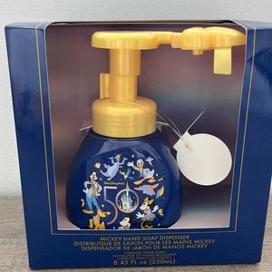 Disney | Bath & Body | Disney 5th Anniversary Limited Edition Mickey ...